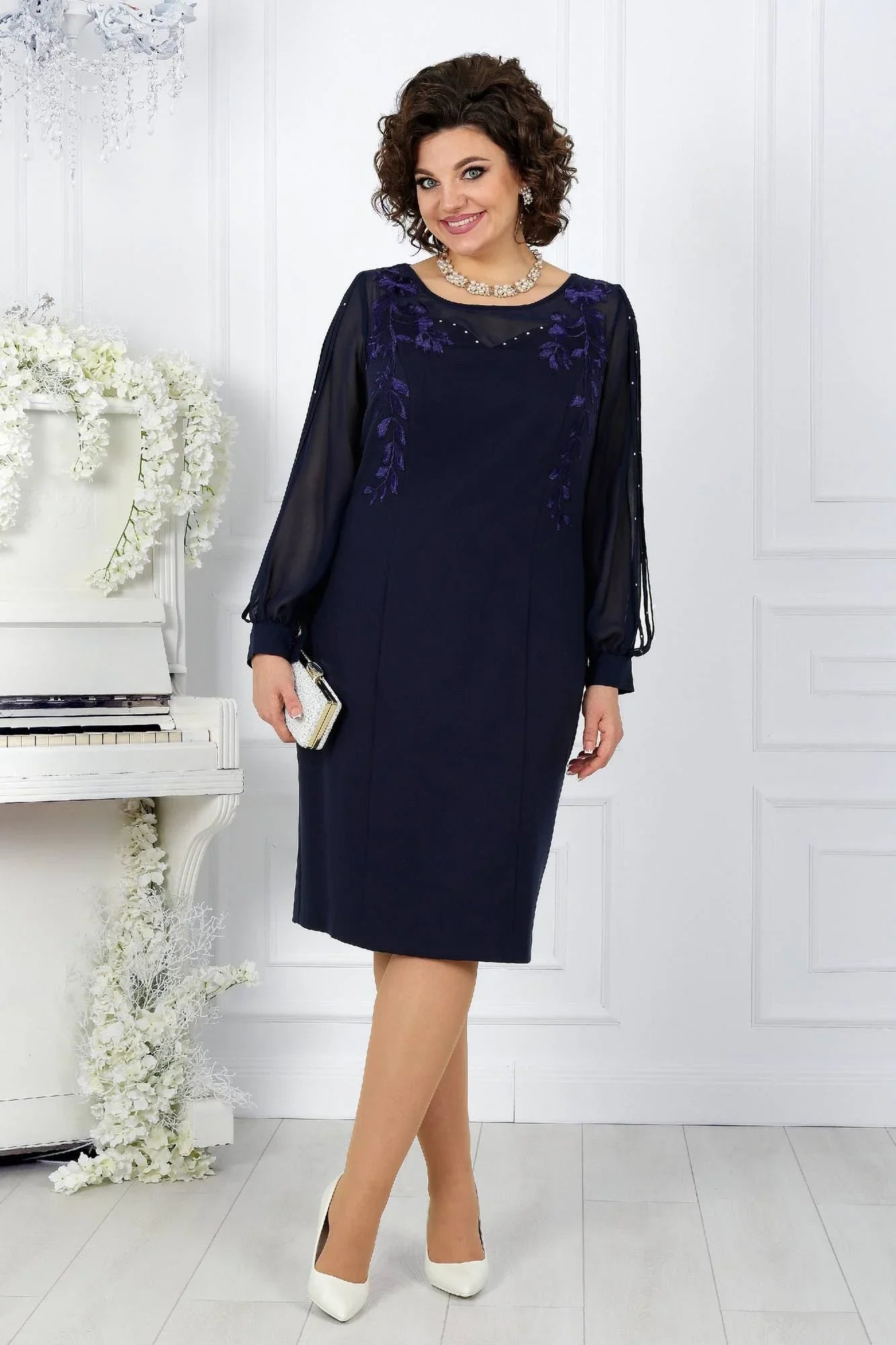 Katreen - Stylish Long Sleeve Dress With Floral Embroidery – Moore-Oakland